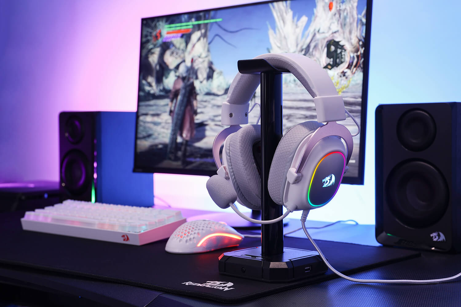 Comparing Gaming and Normal Headsets: Choosing the Right Audio Gear fo ...